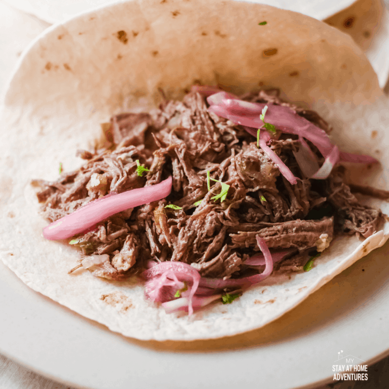 How to Make Shredded Beef Tacos (Tacos de Carne Deshebrada)